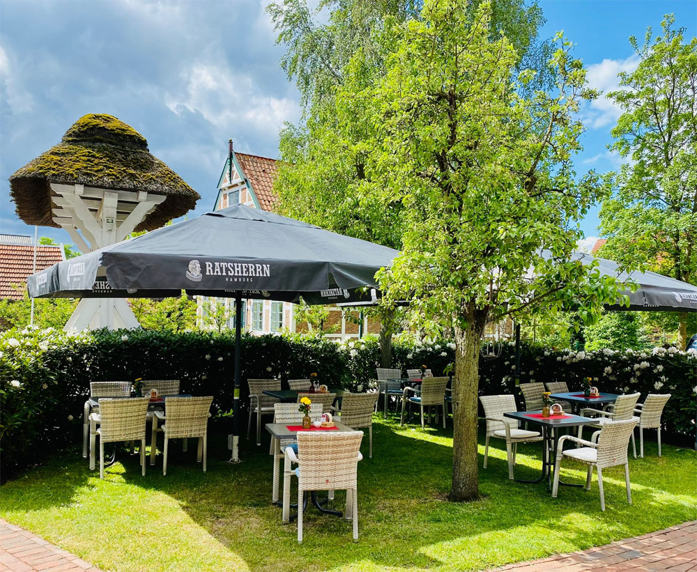 im Somergarten verweilen - Restaurant Zum Windmüller 21720 Steinkirchen